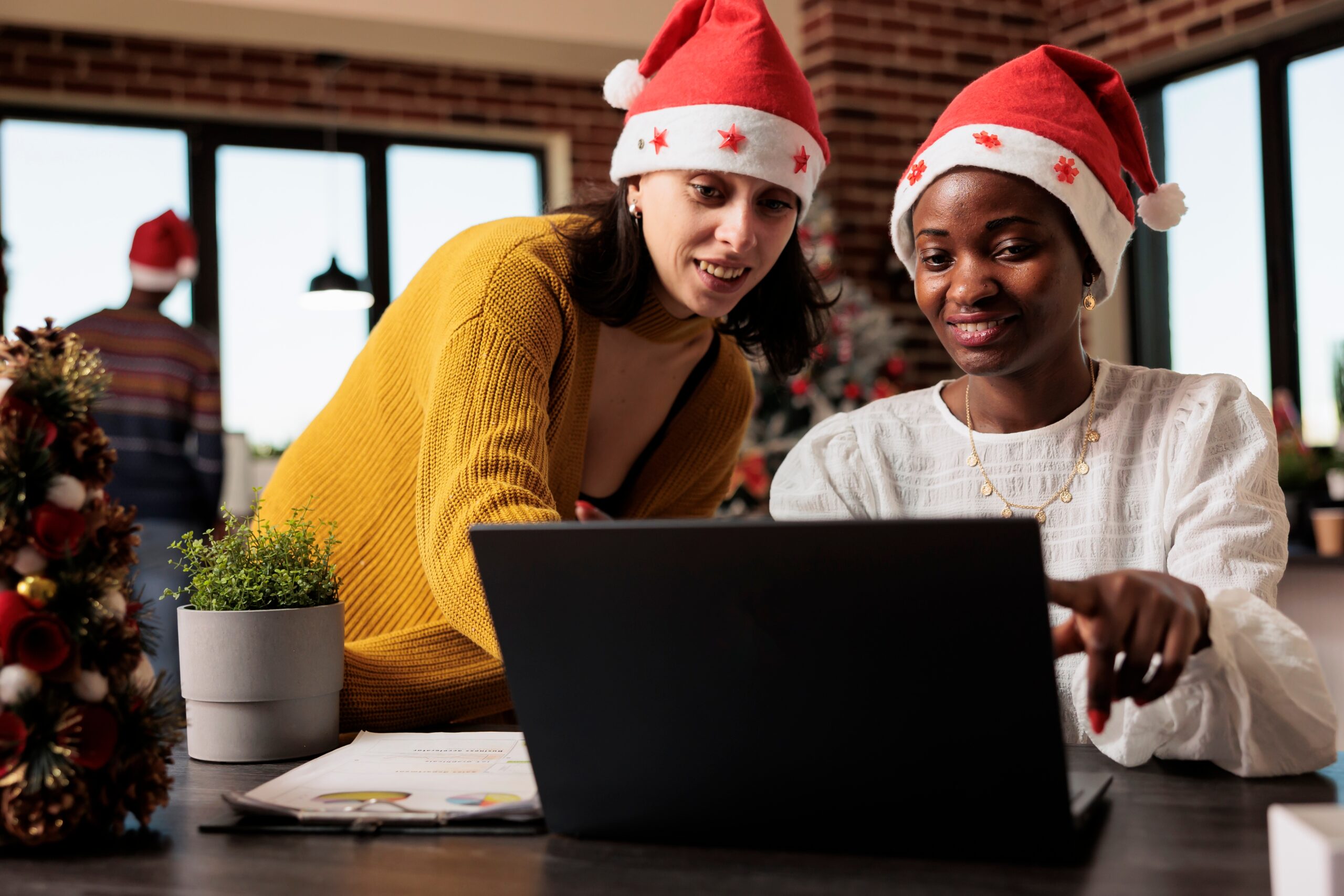 Key Holiday Duties of a Household Manager | Park Cities at Home